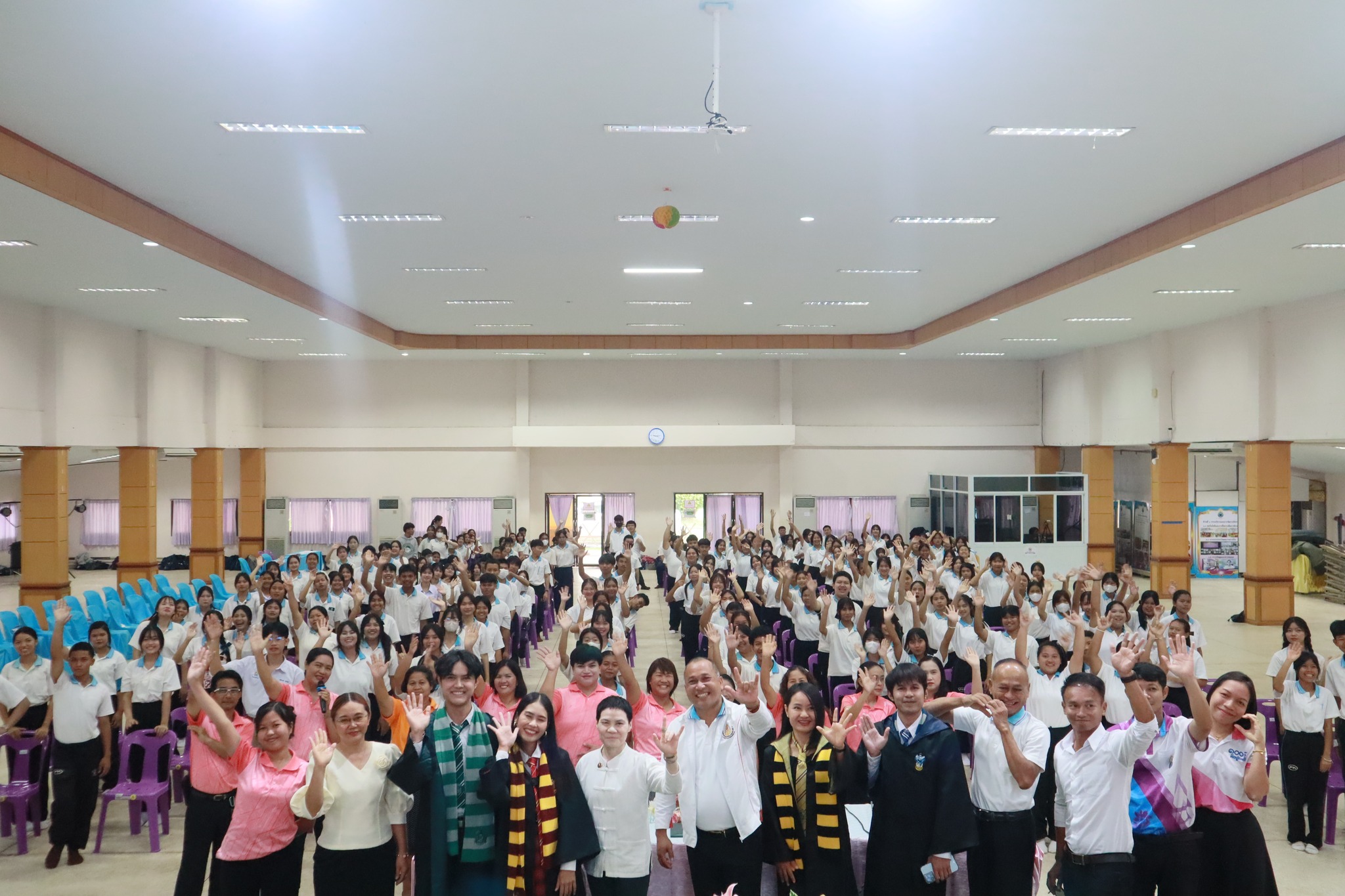 Super Teen English Camp 2025 | โรงเรียนปรางค์กู่